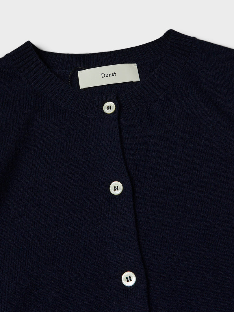Dunst - Essential Crewneck Knit Cardigan in Dark Navy – Stoy